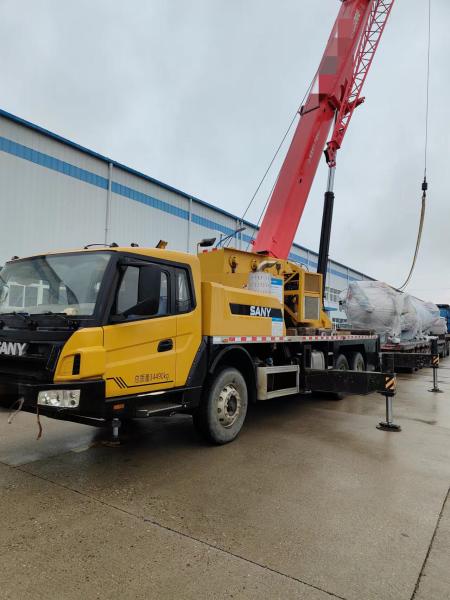 Quality May 2020 STC300E5 30 Ton Mobile Crane SANY Total Mileage 10488km Working Hour 4261h for sale