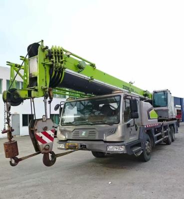 China 2018 Zoomlion ZTC251V5 Crane with 42m Main Boom 6.5 tons Counterweight for sale