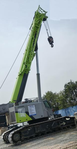 2021年 中古 ズームリオン ZCT900V532 クローラー キュミンズエンジンと37トンの対重量付き望遠鏡ブームクレーン