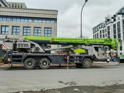 China Used Zoomlion Truck Crane ZTC252E-1 with 25 tons Hooks and Weichai Engine for sale