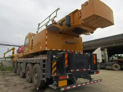 중국 높은 용량 2022 Sany 트럭 크레인 STC2000C8-8 200t 대량 70tns와 엔진 Cummins 판매용