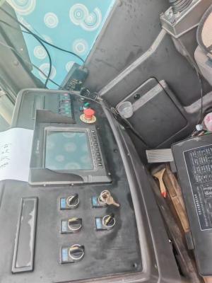 China 2019 Zoomlion 300 Tons 7-Section Boom 80m Main Boom 28m Jib 140 Tons Counterweight With Overrun 3 Hooks Two Mercedes-Benz Engines Rexroth Hydraulics German ZF Transmission for sale