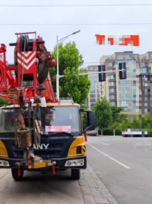 China 2020 Sany STC200E5 Gebruikte kraan 39m Hoofdboom 8m Jib 3t Tegengewicht 7114h Lopen tijd 19624km Kilometer Uitstekende werkomstandigheden Te koop