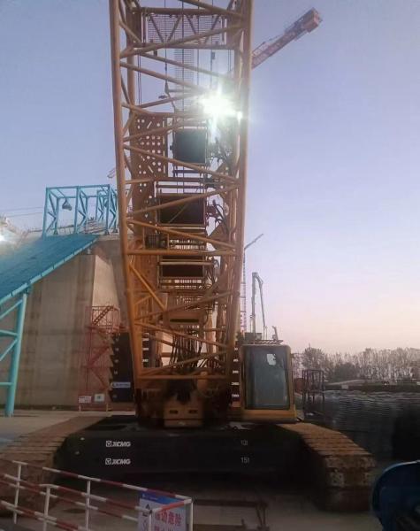 Quality 2021 XGC350 Second-Hand Crane by XCMG Main Arm Length 24-87m Tower Jib 20-66m for sale