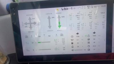 Cina Autogru cingolata usata Sany SCC4000A del 2023 con braccio principale da 78 metri e contrappeso super lift da 130 tonnellate in vendita