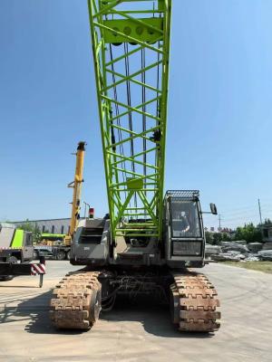 China 2017 Zoomlion Used Crawler Crane ZCC800H Braccio principale 40 metri, braccio ausiliario 18 metri, contrappeso 29 tonnellate, tempo di funzionamento 6850h, condizioni di lavoro eccellenti. for sale