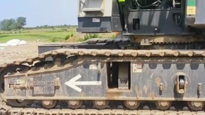 Cina Autogru cingolata usata Zoomlion ZCC850V del 2021, braccio principale 40 metri, jib 18 metri, contrappeso 29 tonnellate, ore di funzionamento 6850h, eccellenti condizioni di lavoro. in vendita