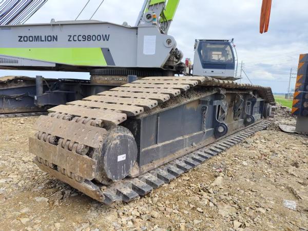 Quality 2020 Zoomlion Used Crane, The ZCC9800, Has A Main Boom Of 159 Meters And A 7-Meter Boom, A 300-Ton Counterweight, And A Run Time Of 2041 Hours. It'S In Excellent Working Condition. for sale