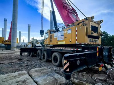 중국 2022년 새니 사용된 SAC3500 크레인 93m의 본부름, 36m의 지브, 120톤의 반중량 판매용