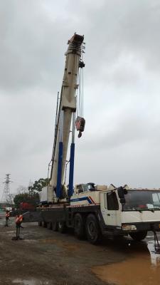 중국 2012 Zoomlion QUY400 사용 된 크레인은 70m 붐, 42m 지브 및 140톤 반중량으로 2041 시간 동안 작동했으며 우수한 상태입니다. 판매용