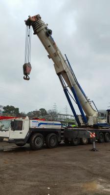 중국 2012 Zoomlion QUY400 사용 된 크레인은 70m 붐, 42m 지브 및 140톤 반중량으로 2041 시간 동안 작동했으며 우수한 상태입니다. 판매용