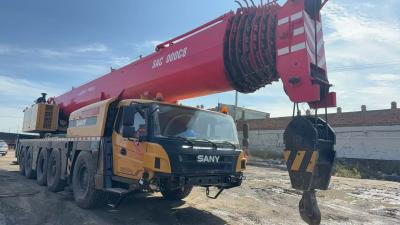 中国 2022年製Sany中古SAC2000クレーン、85.5メートルブーム、36メートルジブ、70トンカウンターウェイト付き。 良好な稼働状態です。 販売のため