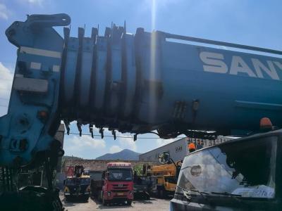 중국 2019 Sany 사용 된 크레인 SAC3000 메인 붐: 80 미터 Jib: 42 미터 반중량: 100 톤 우수한 작업 상태. 판매용