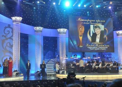 China P4 High Quality SMD2121 Lightweight Indoor Advertising LED Display For Rental Events for sale