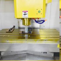 China 3axis CNC Vertical Milling Center Machine Vmc1370 for sale