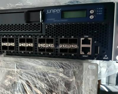 Κίνα ο ιουνίπερος ex4500-40f-vc1-φ, EX 4500, 40 λιμένας 1/10G SFP+ σύγκλινε διακόπτης, διασυνδέει την ενότητα με 128G VC, εναλλασσόμενο ρεύμα CP 1200W προς πώληση