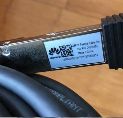 China 02310MUH, QSFP-40G-CU3M,QSFP+-40G-high speed cable-3m-(QSFP+38 public)-(CC8P0.32 black(S))-(QSFP+38 public) for sale