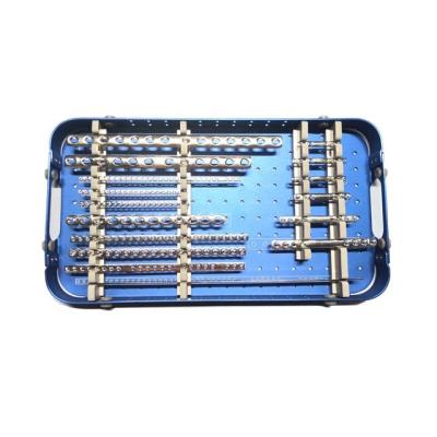 China Orthopedic Animal Bone Plates And Screws Set Veterinary Medical Devices for sale