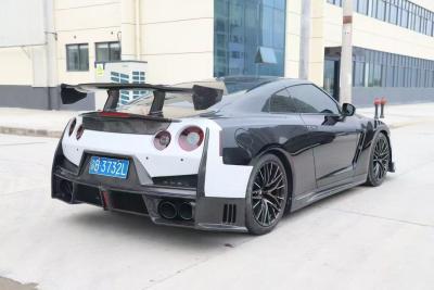 Cina Nissan GTR Corpo in fibra di carbonio Kit GTR r35 Modernizzato 2024nismo stile spoiler paraurti anteriori e posteriori paraurti del cofano paraurti del cofano in vendita