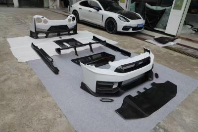 Cina Nissan GTR Corpo in fibra di carbonio Kit GTR r35 Modernizzato 2024nismo stile spoiler paraurti anteriori e posteriori paraurti del cofano paraurti del cofano in vendita