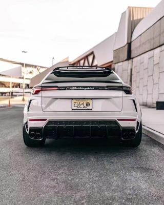 중국 람보르기니 우루스 바디 키트 우루스 업그레이드 1016 스타일 전면 스쿠프 디푸저 스포일러 와이드보디 키트 판매용