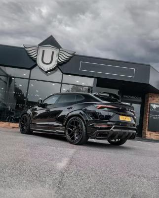 China Urus Lamborghini Body Kit UB Estilo Difusor de Lábios Frontais Spoiler Lamborghini Widebody Urus à venda
