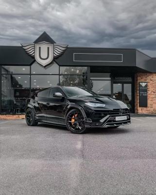 China Urus Lamborghini Body Kit UB Estilo Difusor de Lábios Frontais Spoiler Lamborghini Widebody Urus à venda