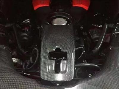 Cina 488 Ferrari Body Kit Scudo motore in fibra di carbonio secca OEM Cappuccio per olio in fibra di carbonio in vendita