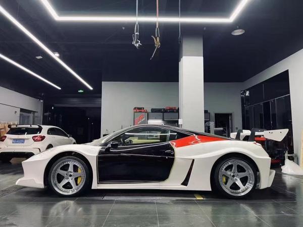 Quality 458 Ferrari Body Kit LB Style Front And Rear Bumper 2011 - 2014 Hood Spoiler For for sale