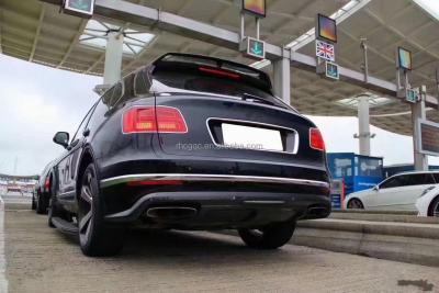 Cina Per Bentley Bentayga Kit corpo in fibra di carbonio Bentayga aggiorna il W12 stile di fibra di carbonio spoiler diffusore labiale anteriore in vendita