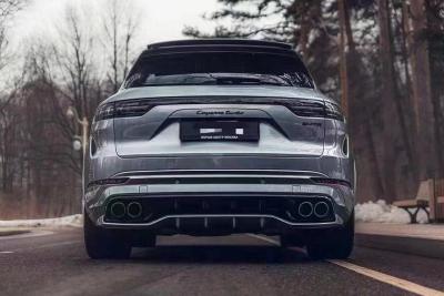 China Cayenne Carbon Fiber Body Kit voor Porsche Cayenne MTR Droog Carbon Fiber Body Kit Voor- en achterbumpers Te koop