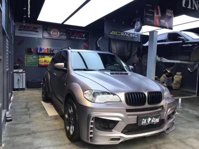 China For BMW E70 E71 X5 Body Kit  FPR Material  X5 E70 E71 Upgrade PD Style Front and Rear Bumpers Wide Bodyki for sale