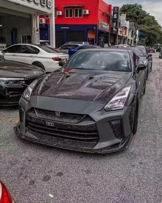 Cina Per Nissan GTR R35 Carbon Fiber Body Kit GTR Upgraded Top Style Carbon Fiber Front e Rear Bumper Side Skirt Spoilers in vendita