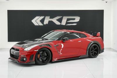 Cina GTR R35 Nissan Body Kit Fibra di carbonio KP Stile Bumper Spoiler Front Widebody Kit in vendita