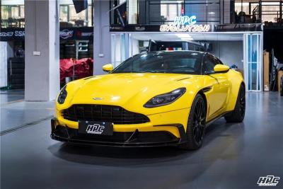 Cina Per Aston Martin DB11 Carbon Fiber Body Kit DB11 Upgraded PK Style Carbon Fiber Front Lip Diffuser Spoiler Hood in vendita