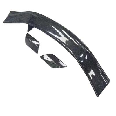 China Bright Black Aston Martin Body Kit DBX MSY Stijl Carbon Fiber Spoiler Wing Te koop