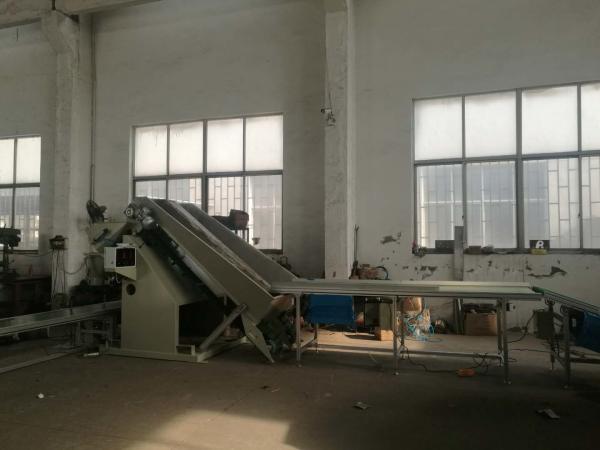High Efficiency Potato Packing Machine Potato Weighing Machine 700-800 Bags / Hour