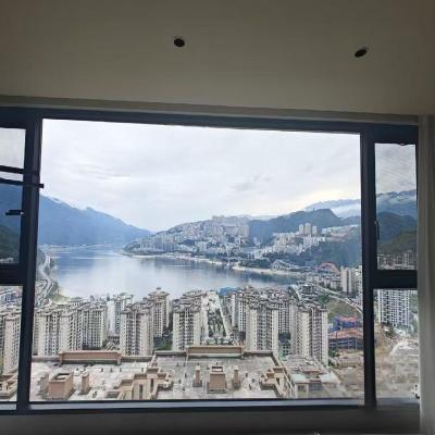 Cina Vetro in lega di alluminio Finestre di casa di villa Progetto di vetro in alluminio con tenuta d'aria superiore in vendita