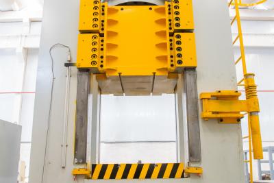 China Prensa hidráulica servo de marco 1000T H para panel de energía Hyderogen en venta