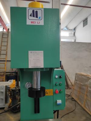China Máquina padrão da imprensa hidráulica do quadro de 8Mpa 3kw 10T C para montar à venda