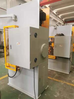 Cina Tipo C 40 Ton Servo Hydraulic Press Machine 400KN per imprimere in vendita