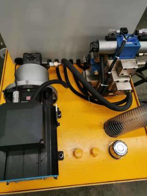 Cina servo CE ISO9001 della pressa idraulica 40Tons per la lampada di vetro automobilistica in vendita