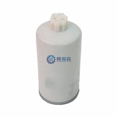 Cina Rotazione bianca sull'elemento filtrante di filtro del carburante 3308638 FS1212 P558000 BF1212 SFC-5705 in vendita