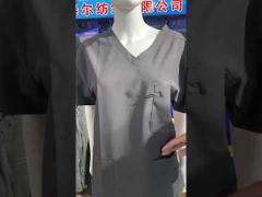Het Geweven Medische Eenvormige Kostuum van de 125 GSM Mensenverpleegster V Neck Green Plain