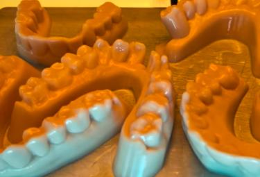 China Model Resin Dental Solid Shape Retention Post-cooling Enhanced Durability for sale