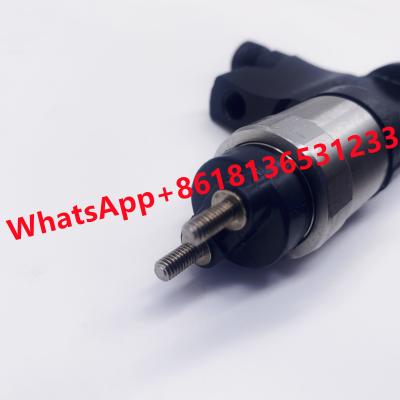 Cina 4.8DT 095000-6374 8976097894 4HK1 Isuzu Diesel Fuel Injectors in vendita