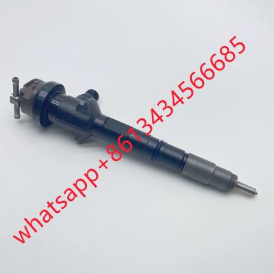중국 새로운 디젤 공통 레일 연료 인젝터 15021-530A1 05B08256 15021530A1 판매용