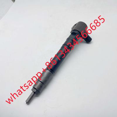 China 23670-0E020 Factory Price Common Rail System Fuel Injector Nozzle For Toyota Hilux Revo OEM 236700E020 for sale