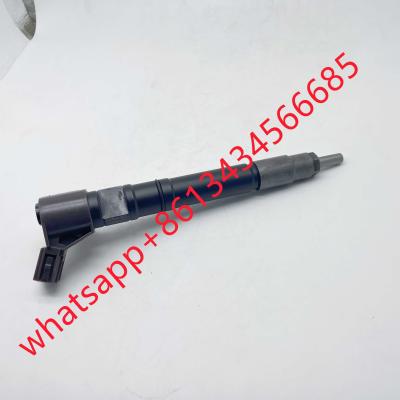 China 23670-0E020 Factory Price Common Rail System Fuel Injector Nozzle For Toyota Hilux Revo OEM 236700E020 for sale