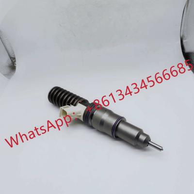 Cina Iniettore di combustibile diesel E3.27 per l'EURO MD13 6 di  21977918 BEBE4P02001 BEBE4P03001 22254576 in vendita